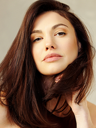 Emily Hg - Mustard Model Agency