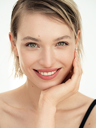 Zoe C - Mustard Model Agency